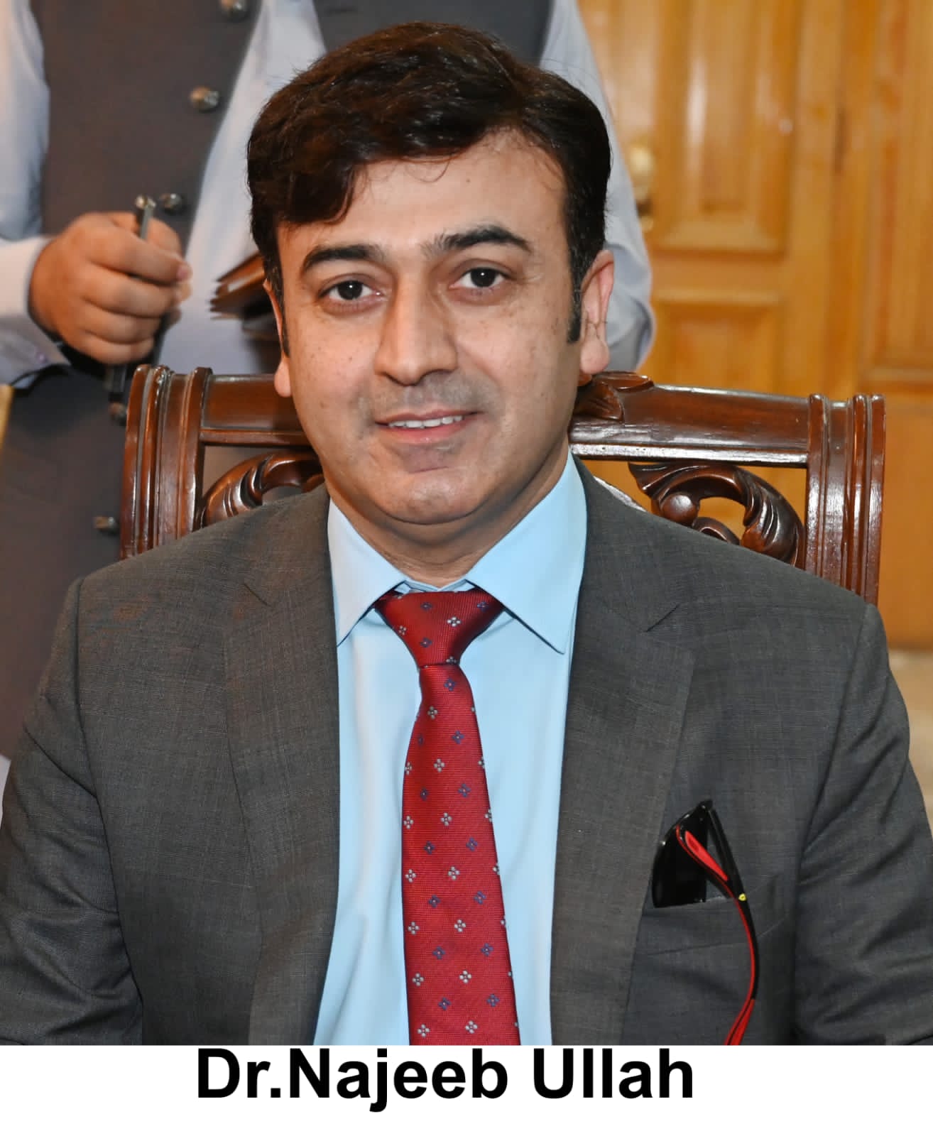 Who is who in caretaker KP cabinet? - HUM News