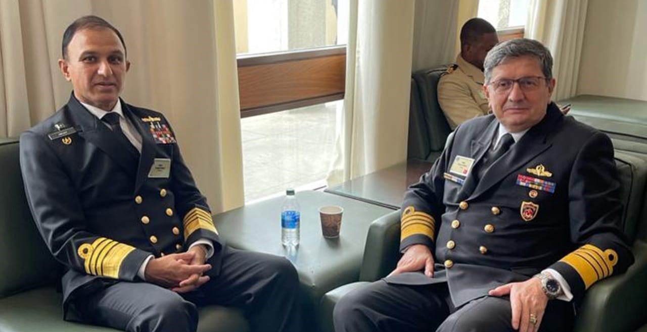 Pakistan Navy Chief holds key meetings during US visit - HUM News