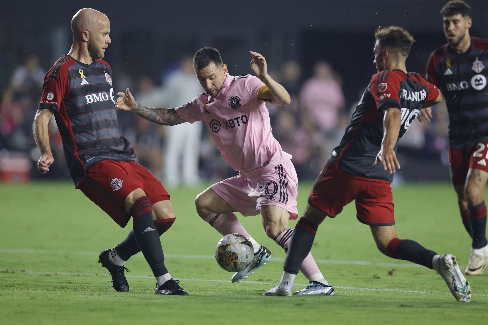 Messi exits in first half of Inter Miami match - HUM News