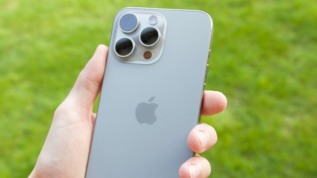 How to receive regular calls and messages on ‘non-PTA’ iPhones - HUM News