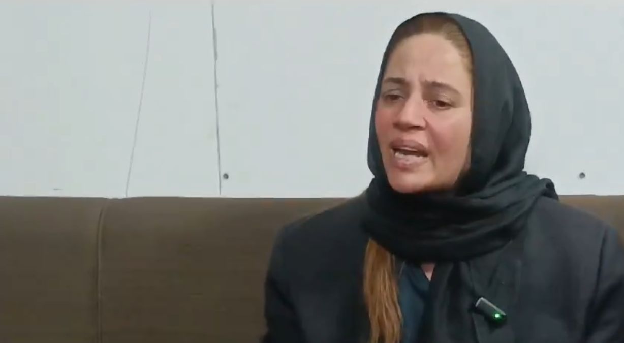 Zartaj Gul bursts into tears, seeks apology over May 9 riots - HUM News