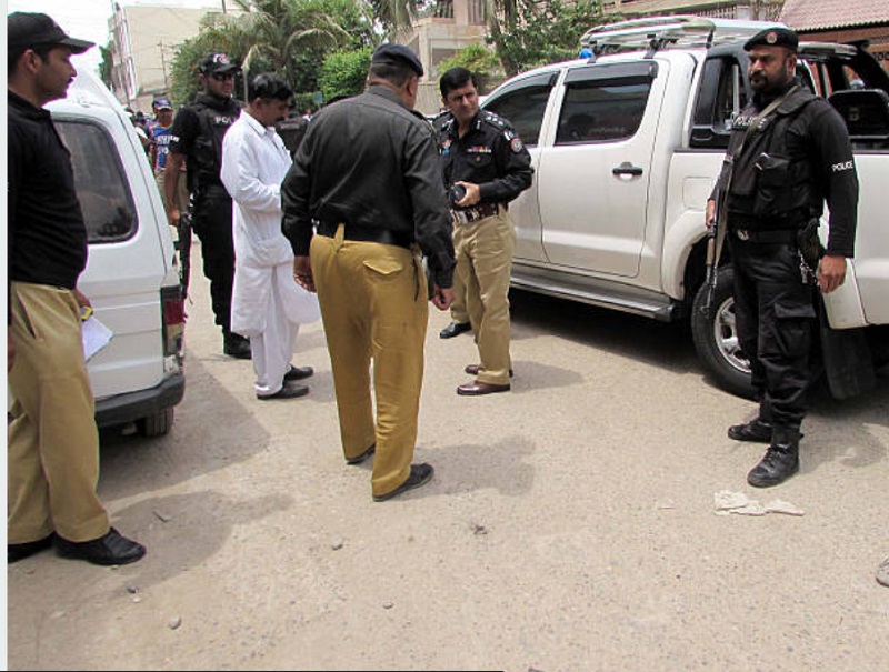 Alleged police encounters in Karachi, accused arrested Pakistan - HUM News