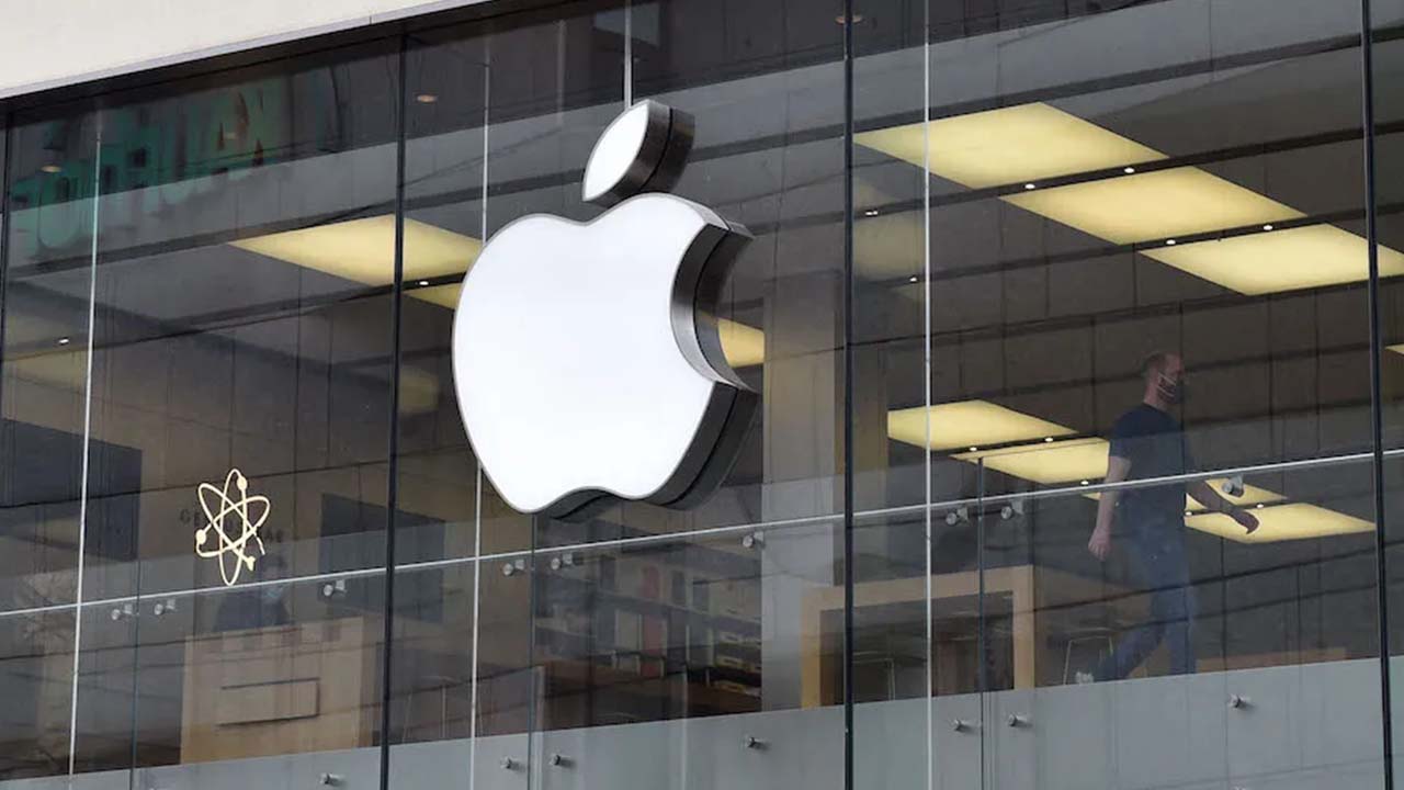 Apple blocks $7 billion in fraudulent transactions Technology - HUM News