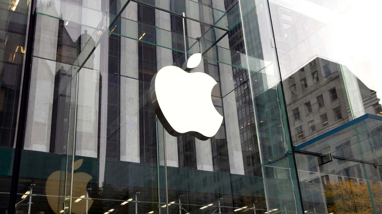 US sues Apple over alleged monopoly in smartphone market - HUM News