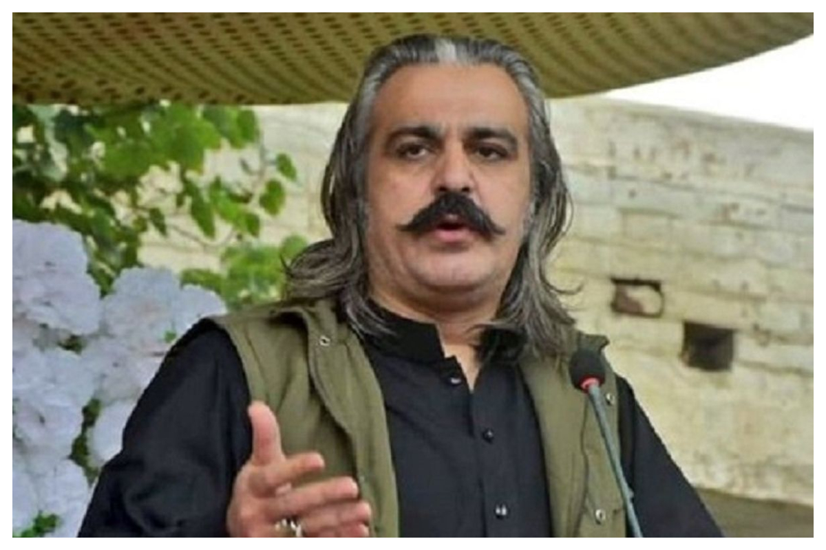 Gandapur commends sacrifices of armed forces in war against terrorism ...