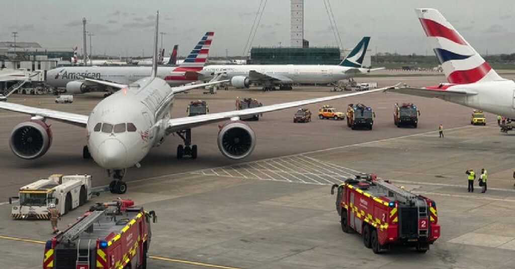 Two planes crash on tarmac at Heathrow Airport - HUM News