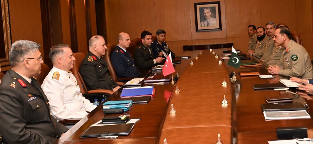 COAS Asim Munir, Turkey's army chief discuss expanding defence ...