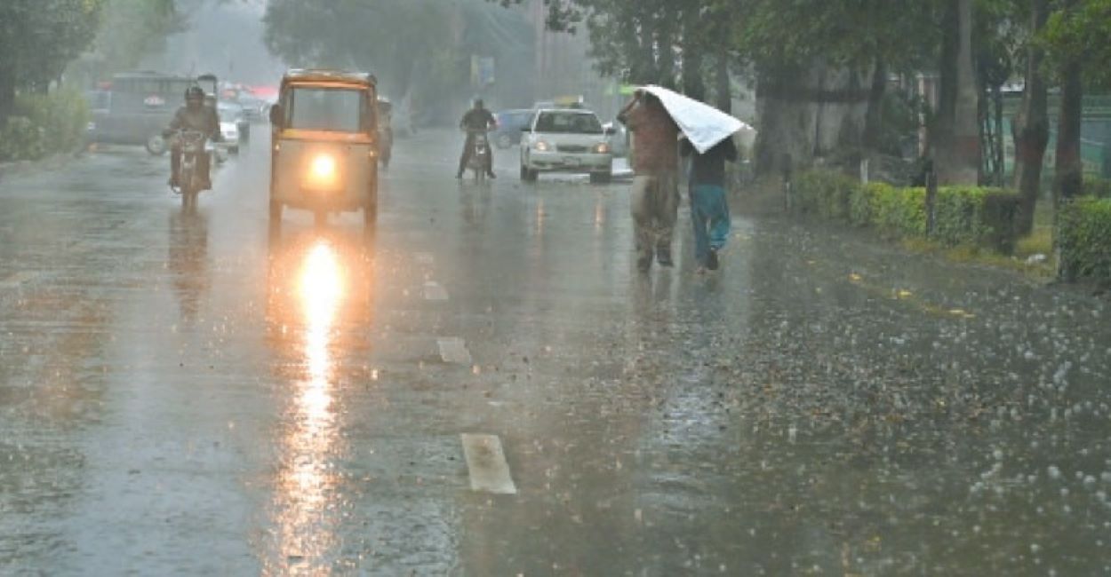Rain, thunderstorms forecasted across various regions today Pakistan - HUM News