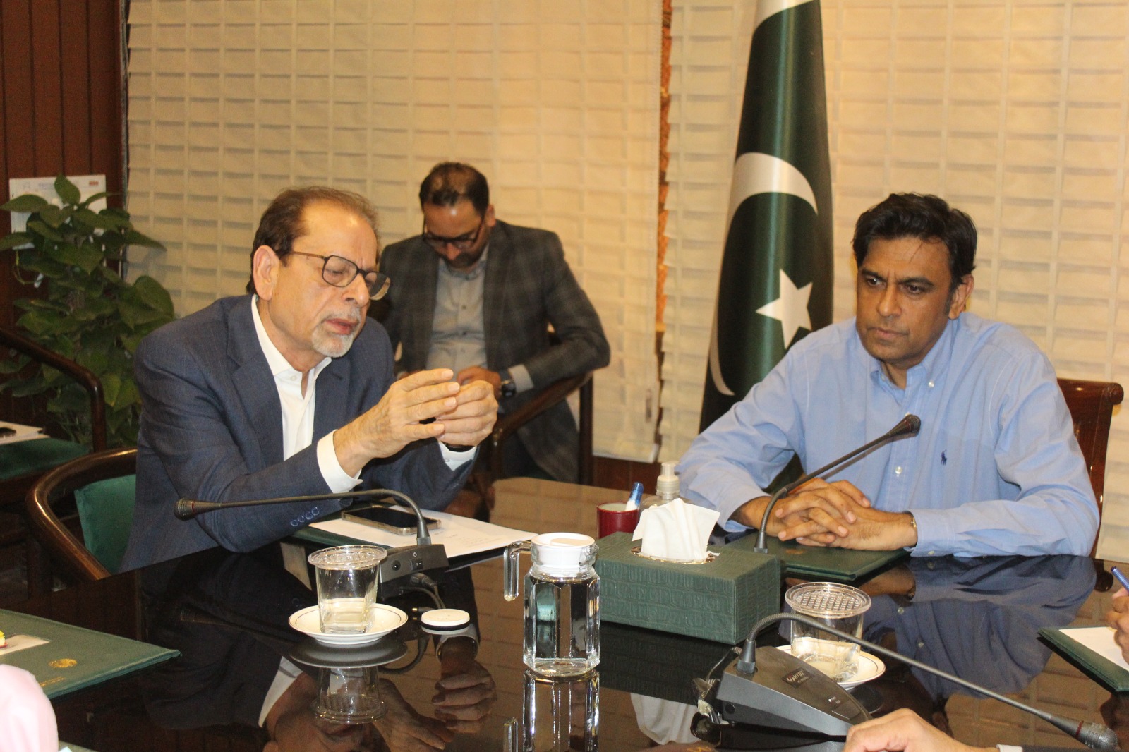 Chief Secretary Sindh Syed Asif Hyder Shah chairs key meeting on 17th ...