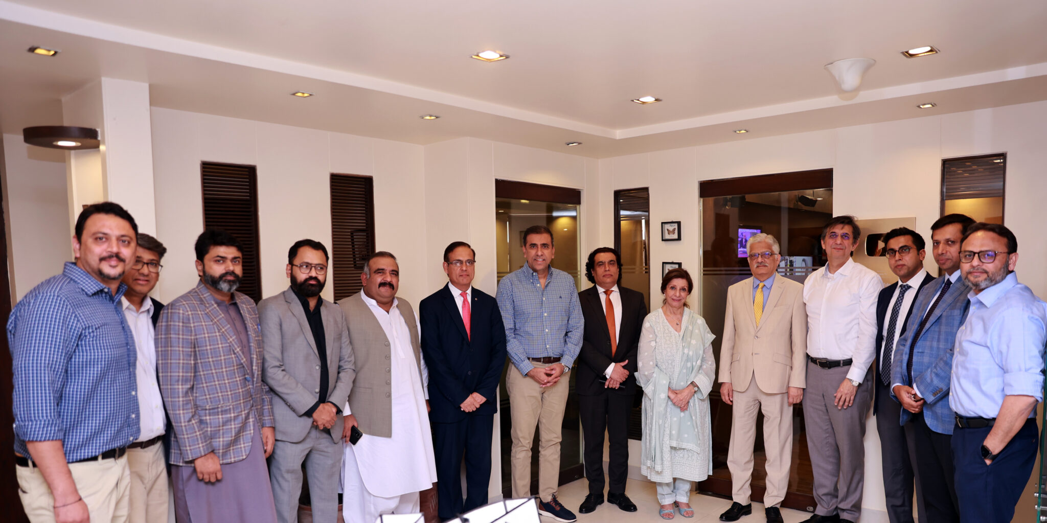 PEMRA visits HUM Network to discuss challenges and opportunities in ...