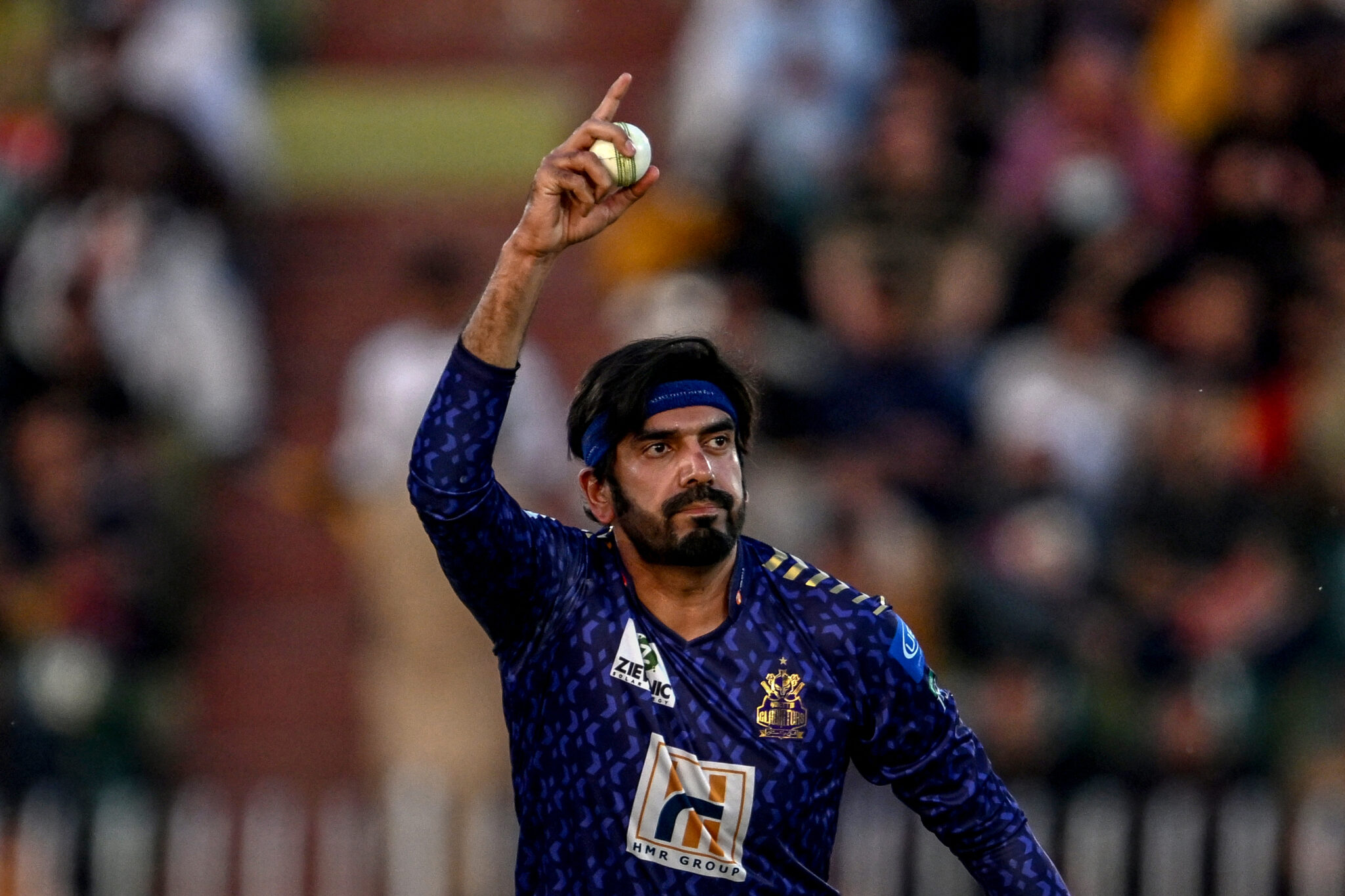 Quetta Gladiators’ Usman Tariq reported for bowling action - HUM News
