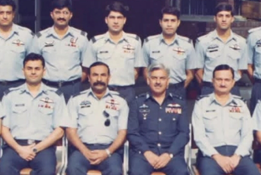 From Risalpur, with love: AVM Aurangzeb Ahmed - HUM News