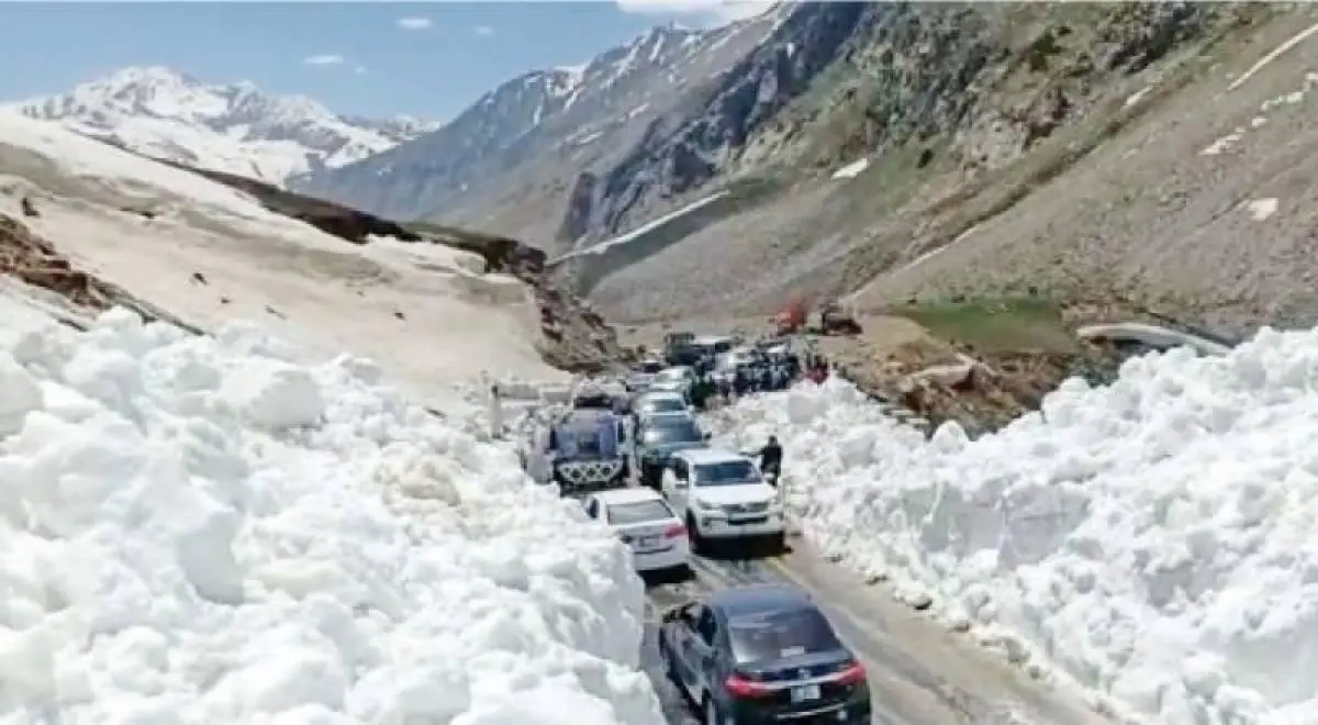 Kaghan Highway to Babusar Top set to reopen soon Pakistan - HUM News