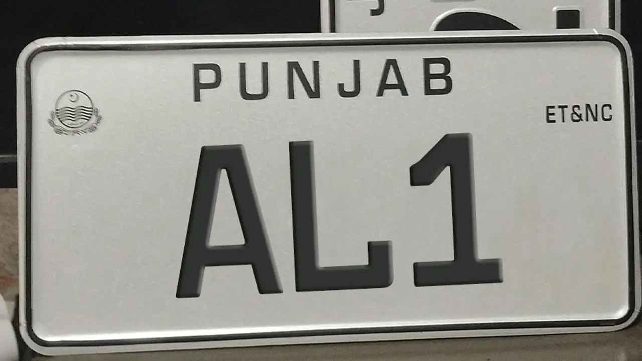 Punjab plans to link number plates directly to vehicle owners - HUM News