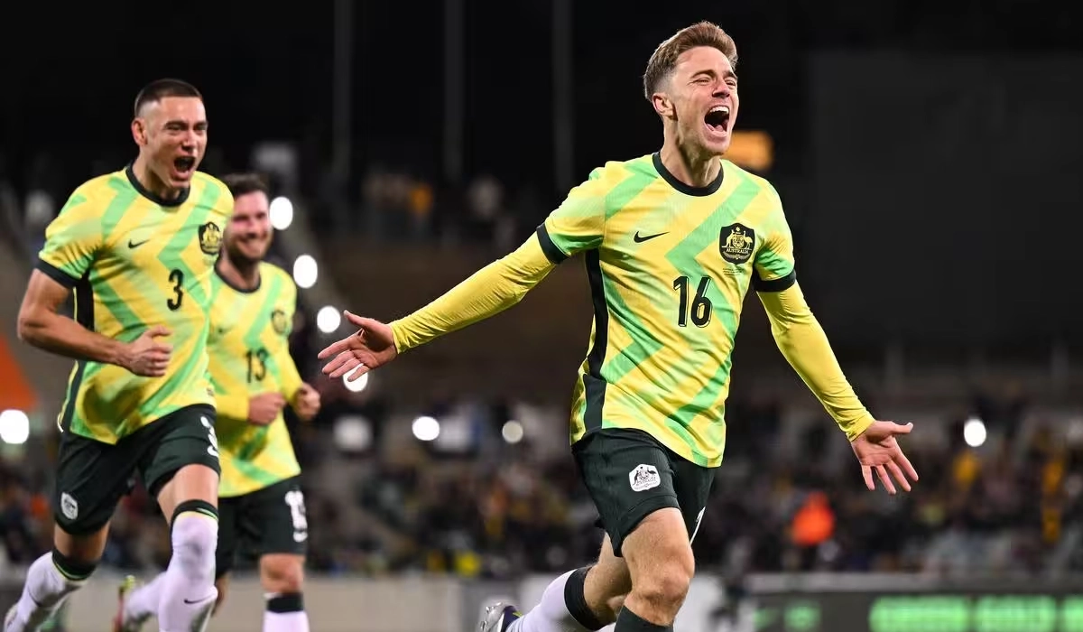 Max Balard shines on debut as Socceroos beat New Zealand 1-0 - HUM News