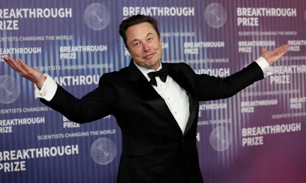 Elon Musk moves closer to trillionaire milestone - HUM News
