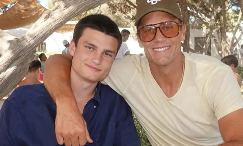 Tom Brady’s son Jack, 18, swaps football for basketball in new photos with Karl-Anthony Towns ...