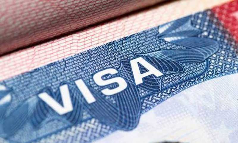 Silver joins gold in record-breaking rally, prices surge in Pakistan ...